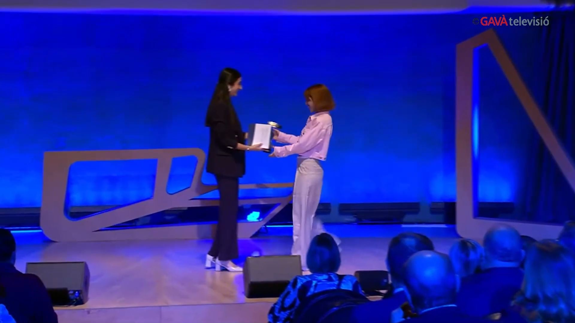 La gavanenca Laura Zurriaga guanya un premi Zapping · Gavà Televisió